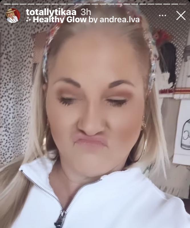 Totally Tikaa: Hounds from Hell, Hoarders, Horderves and HATERZ. Pt. 53 ...