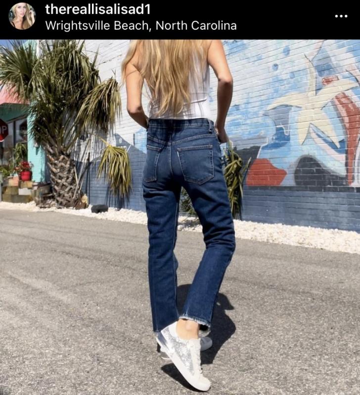 Baboon Lips and Stringy Hair. Hoarding Clothes but Goes Nowhere. Pt. 57 ...