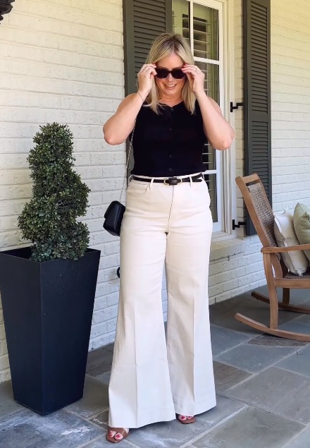 K8 Small Things--Queen of the Instagram Idiots--Part 15 - page 107