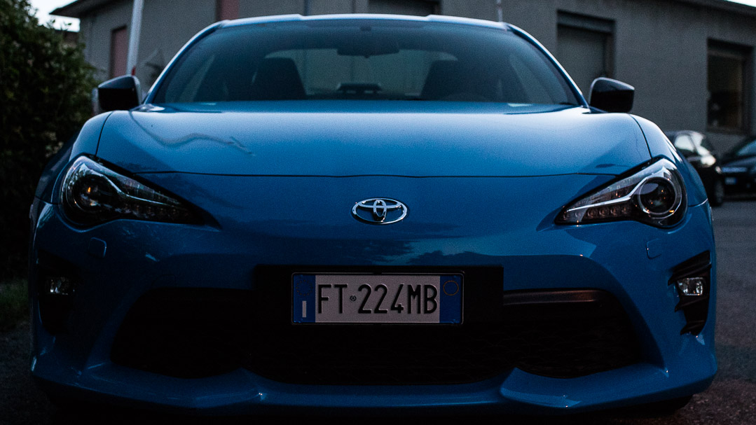 Presentazione GT86 Thunder Blue