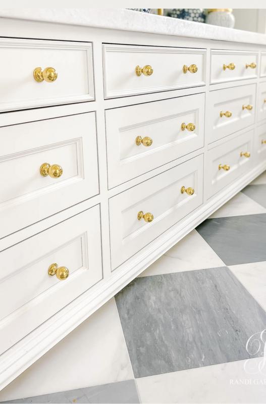 Dullery in the scullery with Mrs. Douglas Ceto - Chaz Easterly/Linen ...